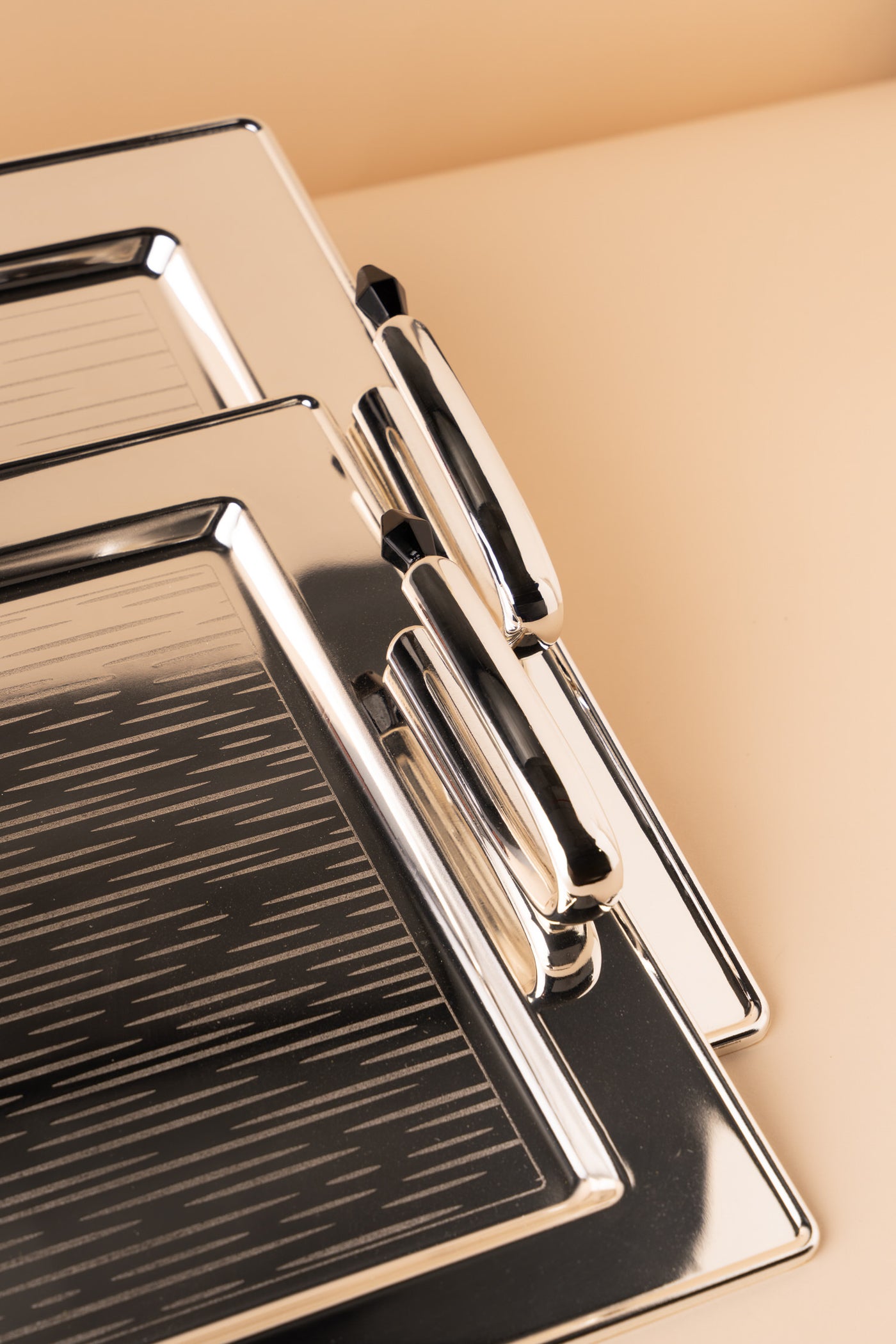 TP5 Rectangular Serving Trays Set 2 Pcs – WABA